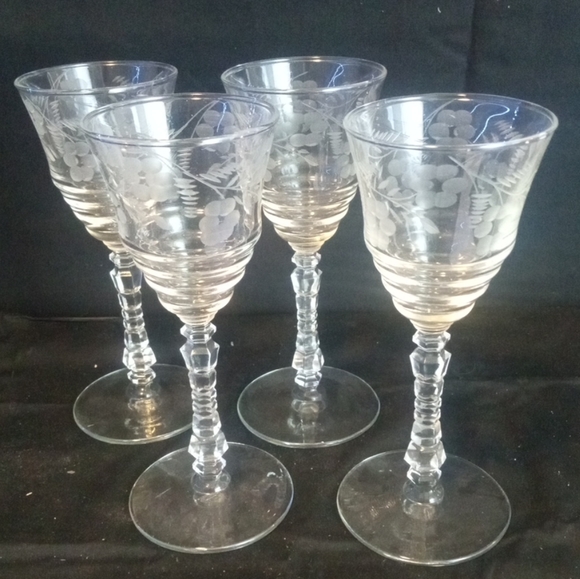 Libbey | Dining | Libbey Rock Sharpe Crystal 3058 Etch Wine Glasses Set ...